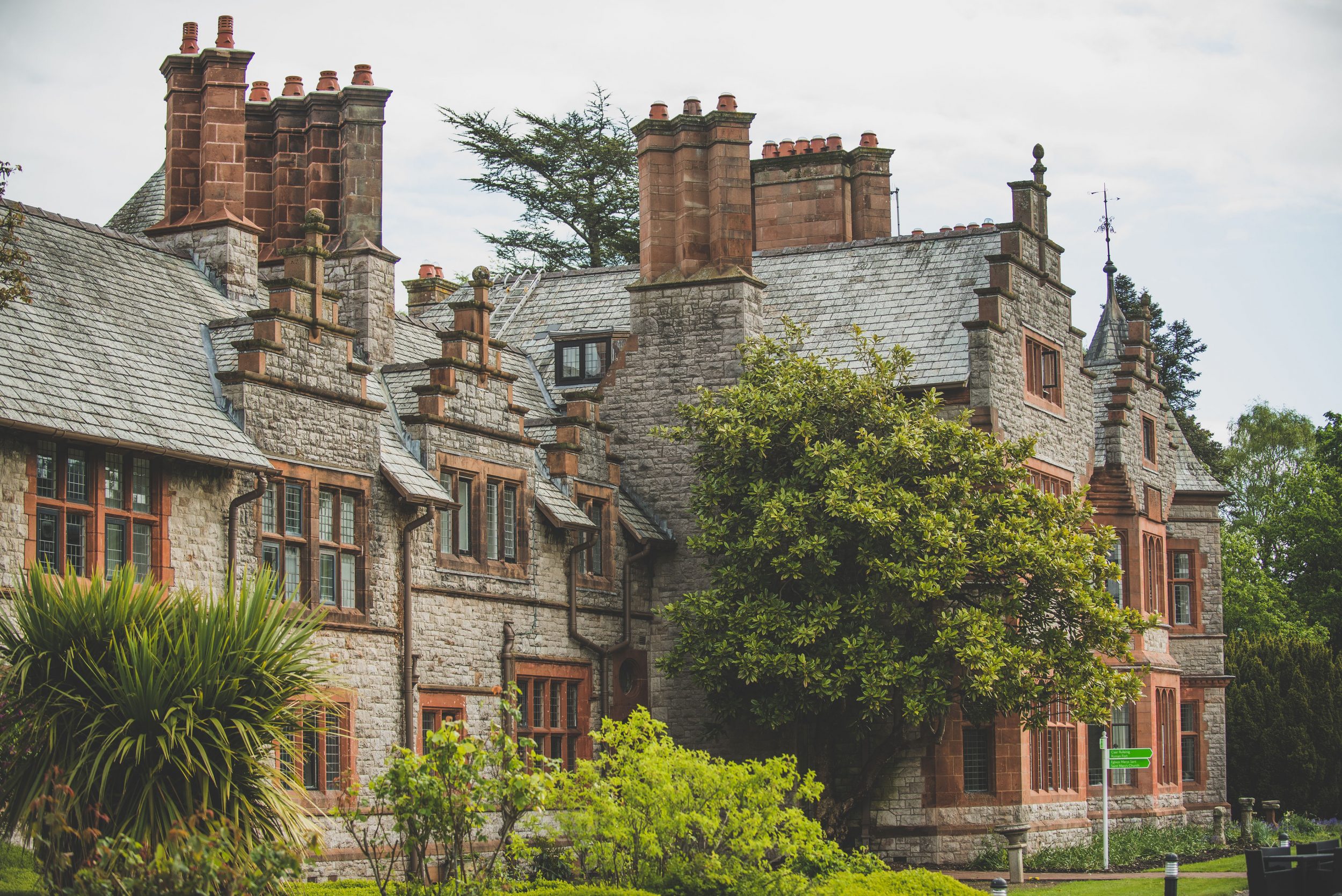 Caer Rhun Hall | Wedding Venue in Conwy | For Better For Worse