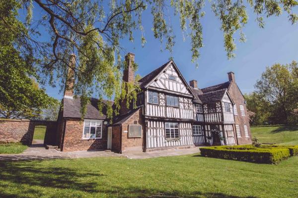 Top Wedding Venues in Stoke-on-Trent | For Better For Worse