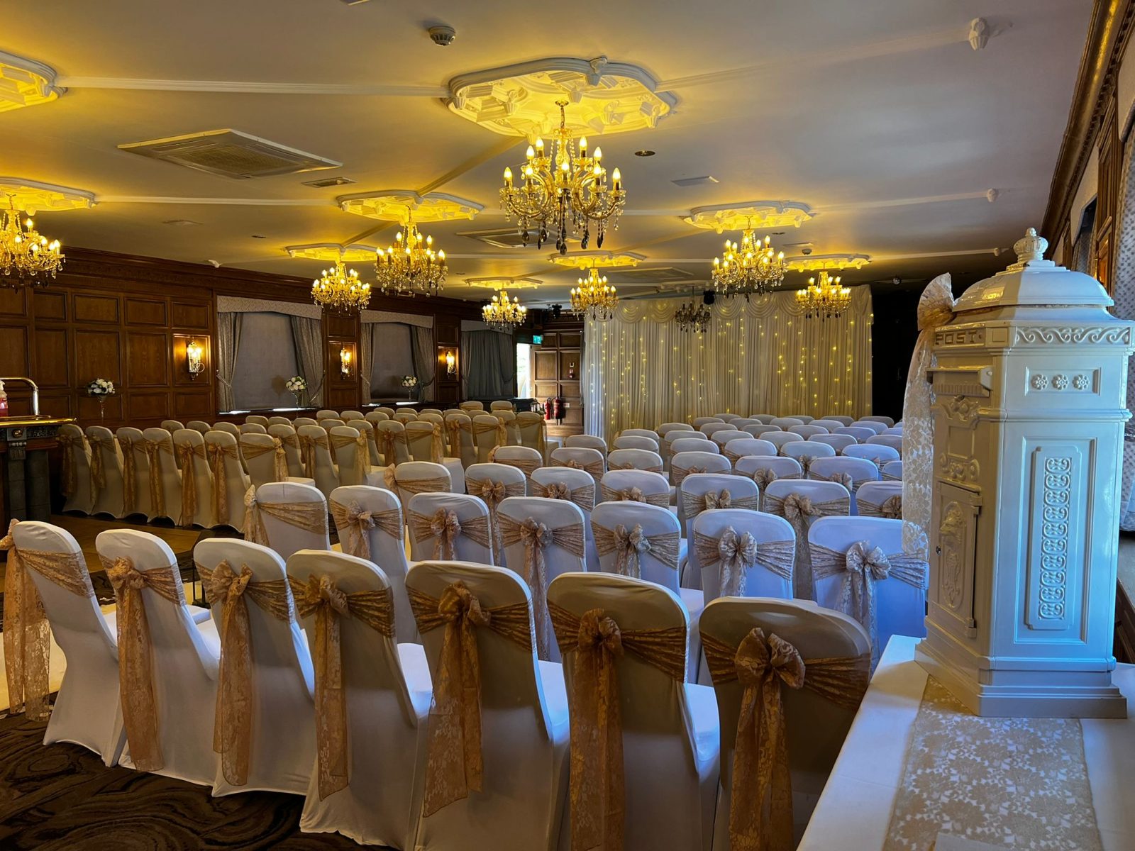 The Royal Toby Hotel | Wedding Venue in Rochdale | For Better For Worse