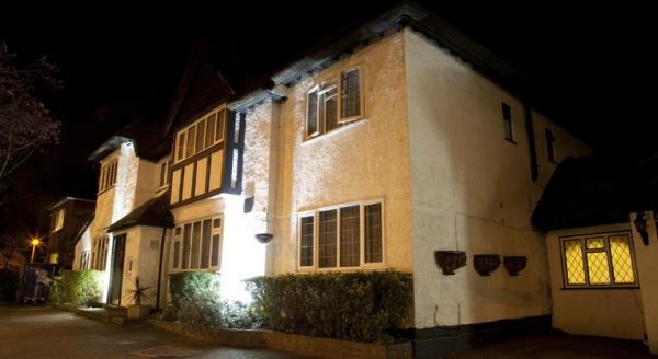 Thatched House Hotel | Wedding Venue in Cheam | For Better For Worse